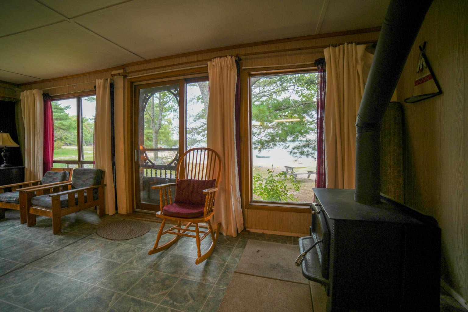 Sand Bay Resort - Lakefront Resorts