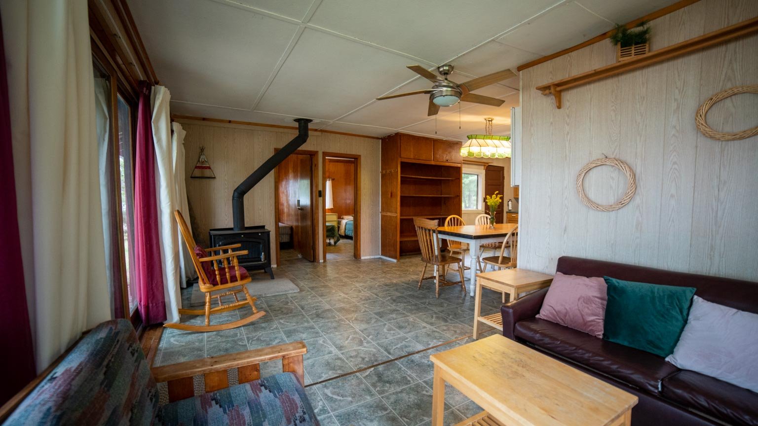 Sand Bay Resort - Lakefront Resorts